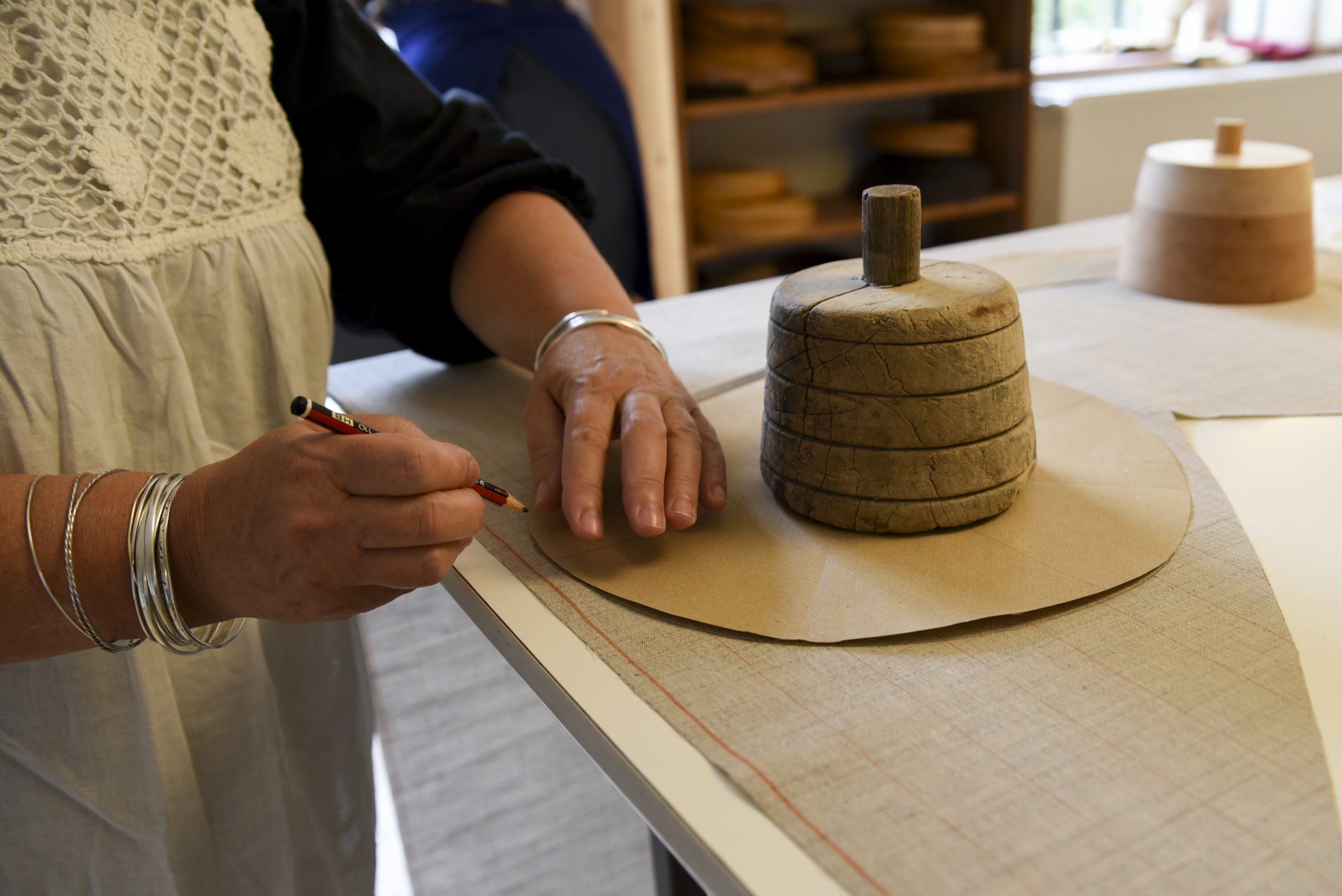 Patronage coupé-cousu - Atelier Musée du Chapeau